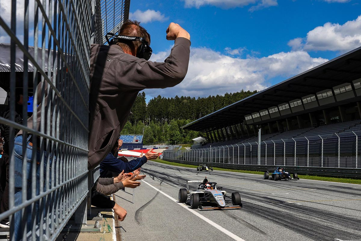 F4 CEZ: Mathilda Paatz powers to first Formula 4 podium in Spielberg