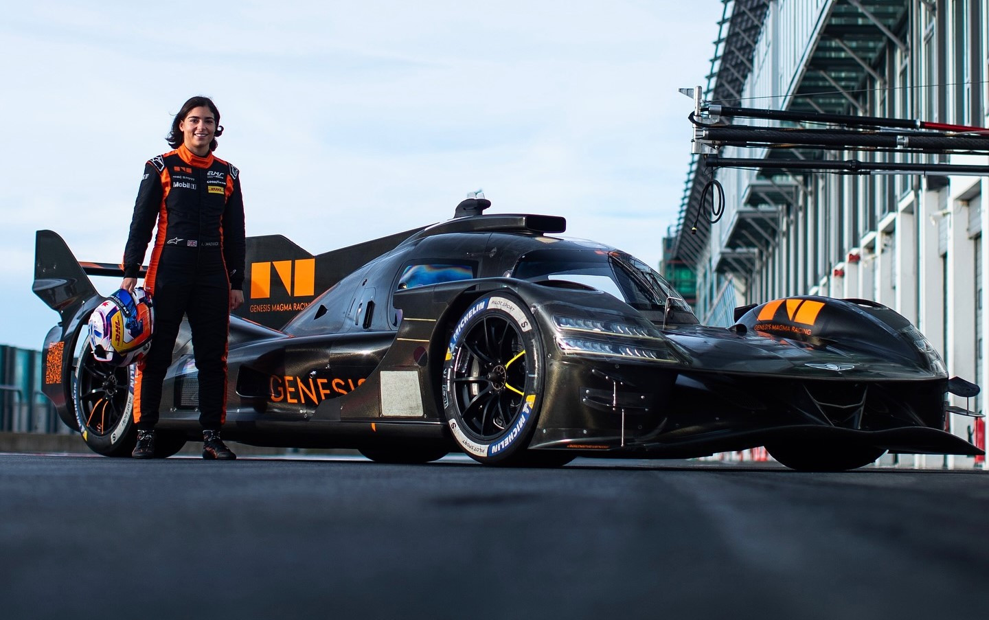 Jamie Chadwick named reserve driver for Genesis Magma Racing’s hypercar ...