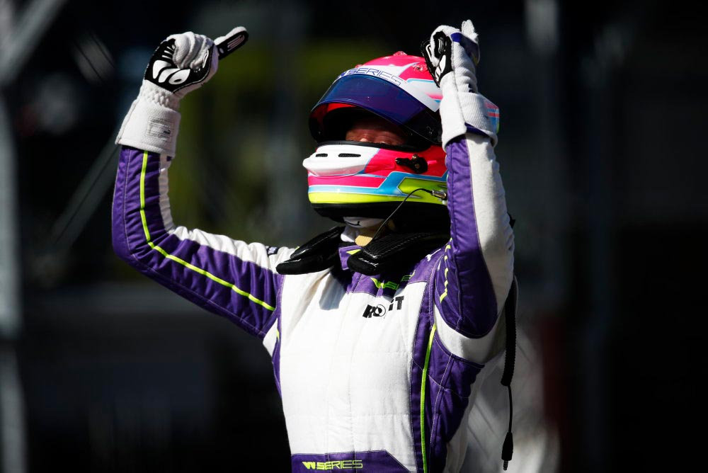 Alice Powell crowns perfect weekend with lights to flag win in wild ...