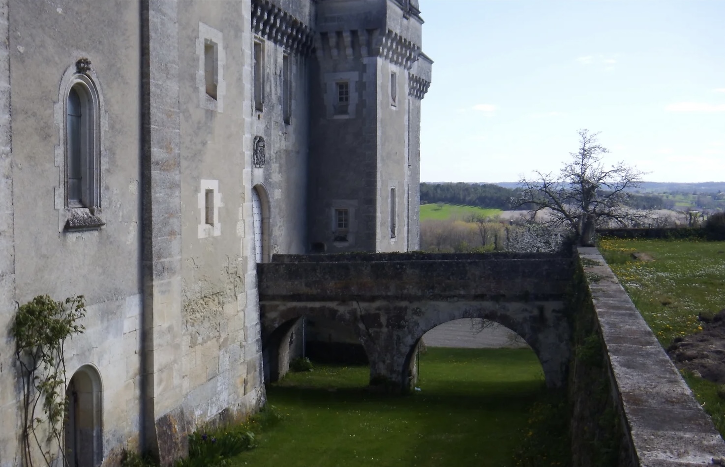 Le château de Montardy à Grand-Brassac -Périgord Vert
