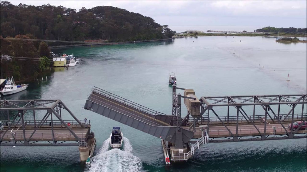 Changed traffic conditions on Narooma Bridge for Friday May 8th