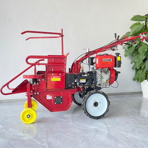 Small Corn Harvester with Straw Crusher | Easy Trade Africa