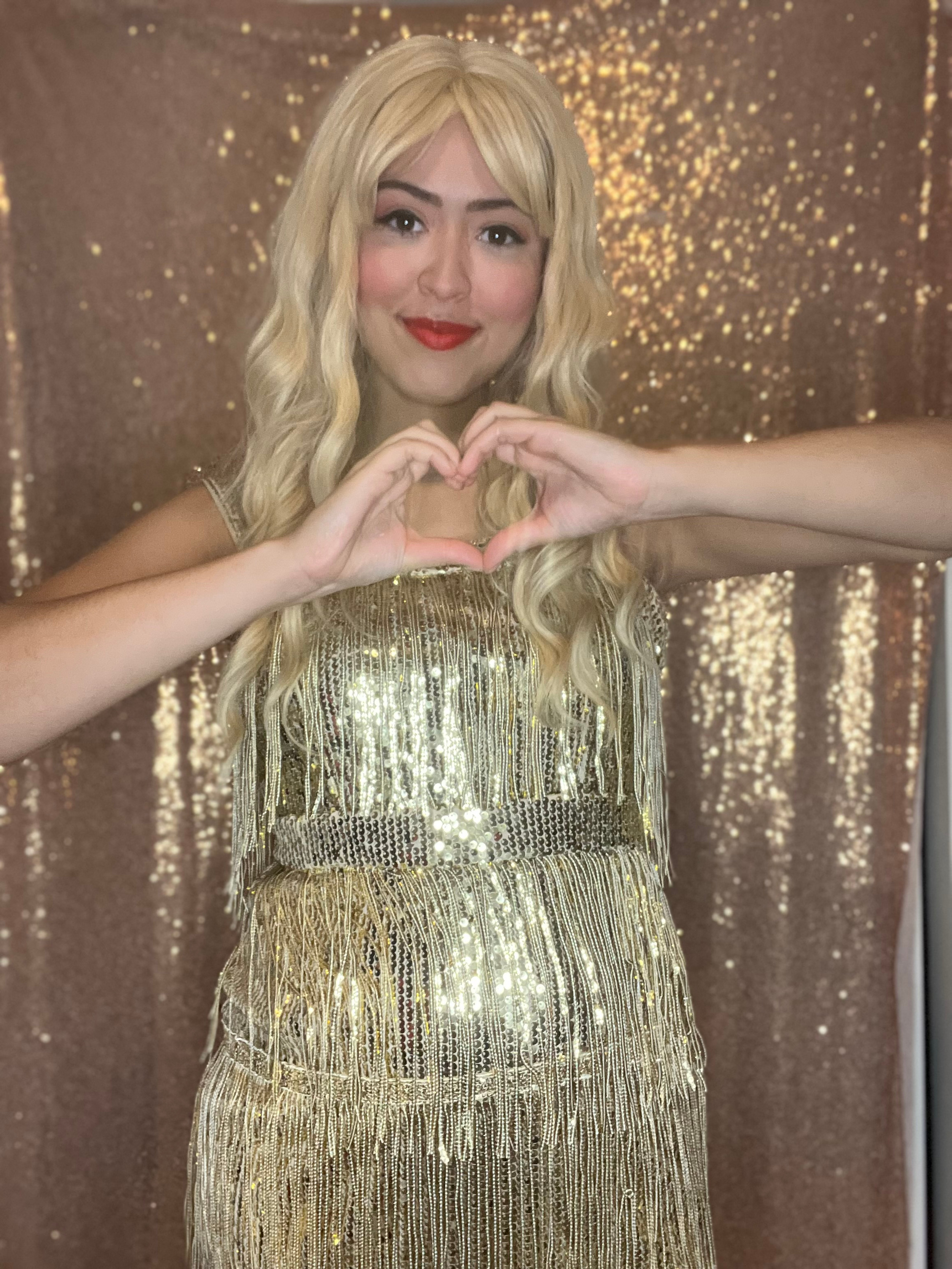 Arizona Pixie Dusted Party's Taylor Swift Tribute Singer