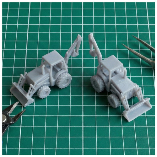 Ho Scale Wagon Loads - Backhoe / Loader x2 | MHS Model Products