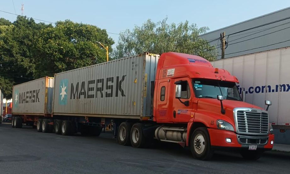 Transportes de carga terrestre | Veracruz | RIVER