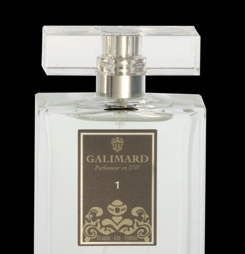 Number 1 | Perfume Art Creation