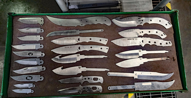 Buck Knives Factory Tour Shows How Iconic Knife Manufacturer Gets an ...