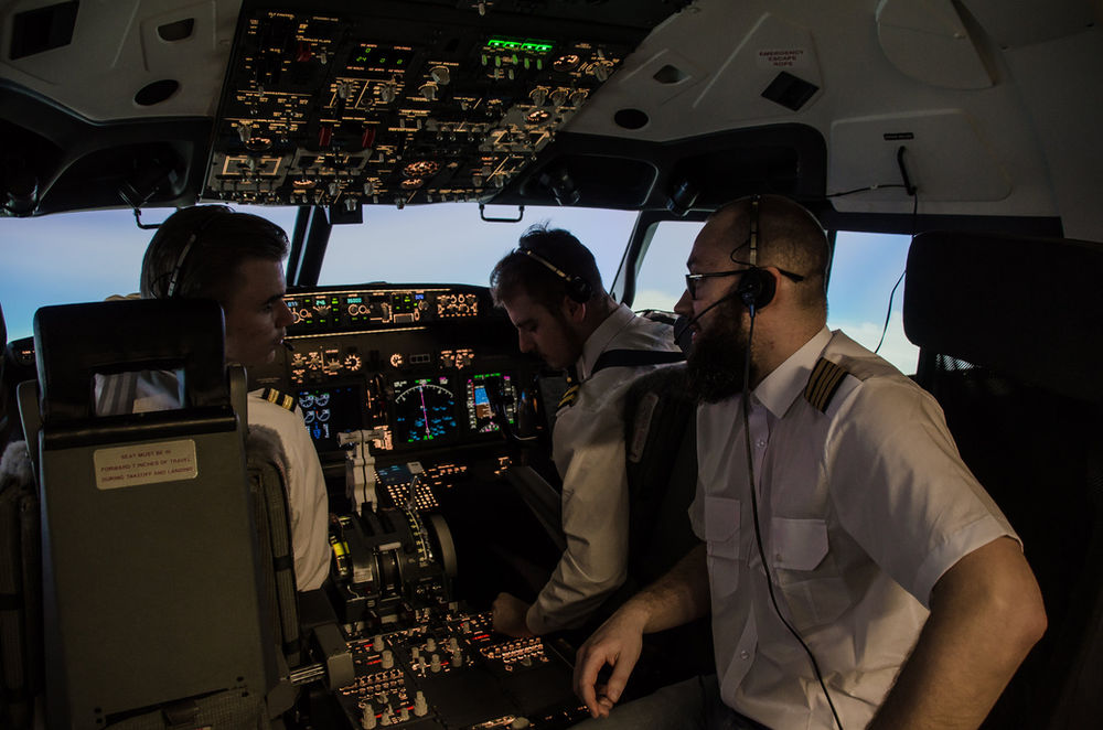 B737 FNPT II APS MCC FTD