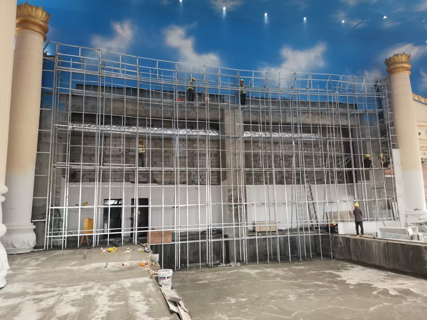 How to install Indoor and Outdoor LED Screen Display