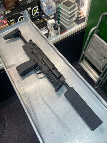 Heckler & Koch MP7 break barrel | Hunting and Archery