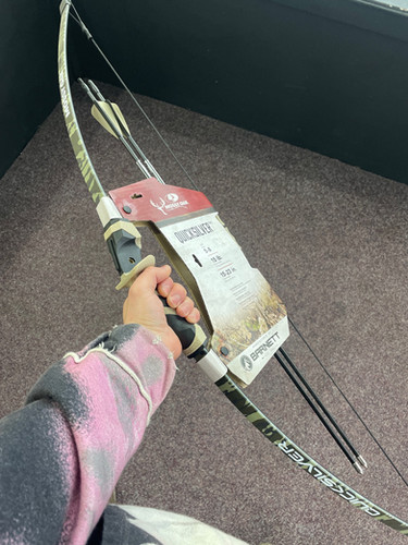 Barnett quicksilver recurve bow 15lb | Hunting and Archery
