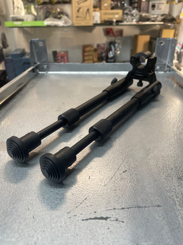 Universal bipod for barrels | Hunting and Archery