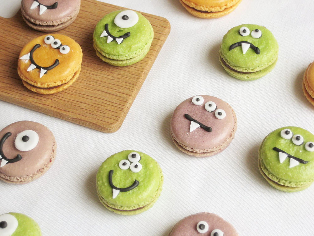 Monster Macarons