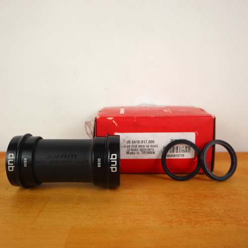 SRAM DUB BB30 Bottom Bracket 68/73 mm Press Fit (Black) | Traveling Ground