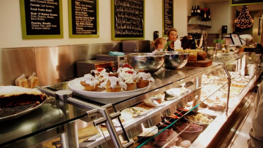 Nash 19 Café