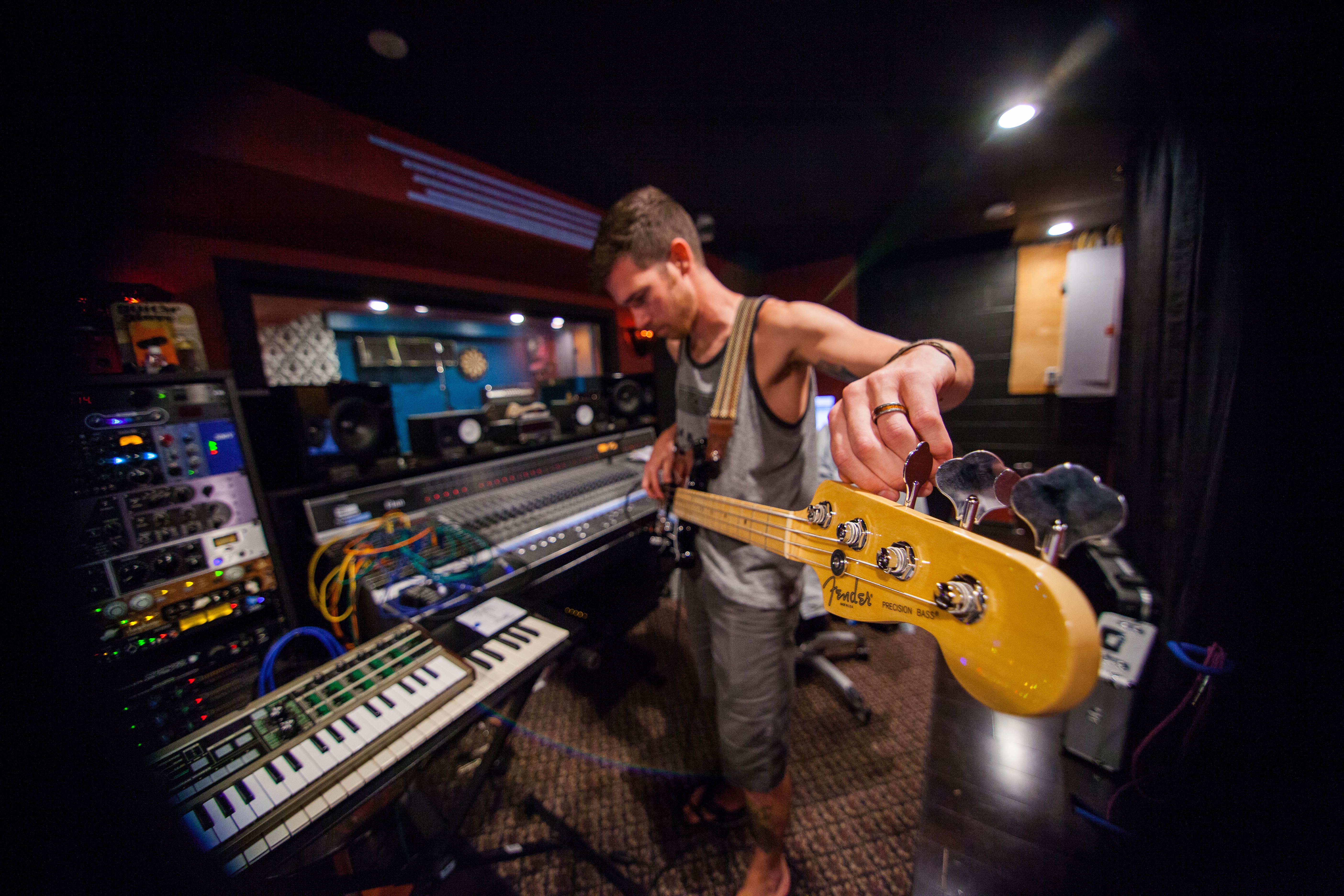 EdTang Music | American Songwriter