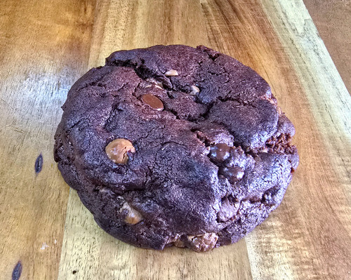 Triple Choc Cookies - Box x 6 | New York Cakes
