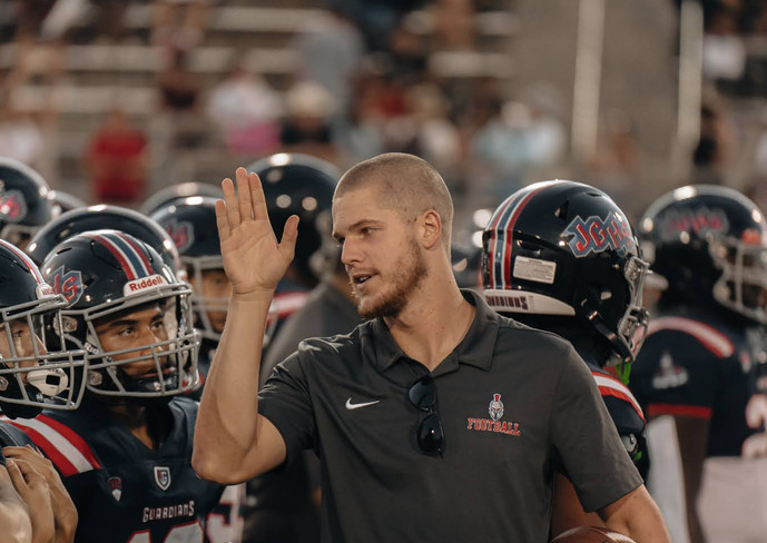 COACHES | Garza Football