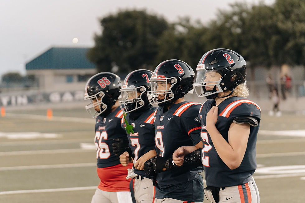 PLAYERS CORNER | Garza Football