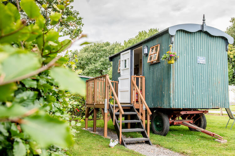 Rustic Shepherds Hut
