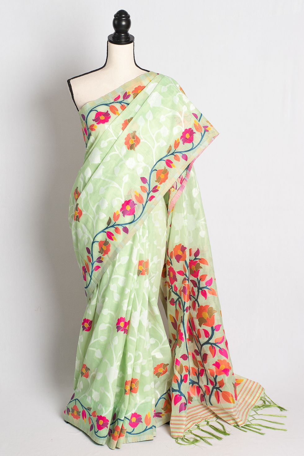 Buy Jamdani Sarees and Jamdani Silk Sarees Online