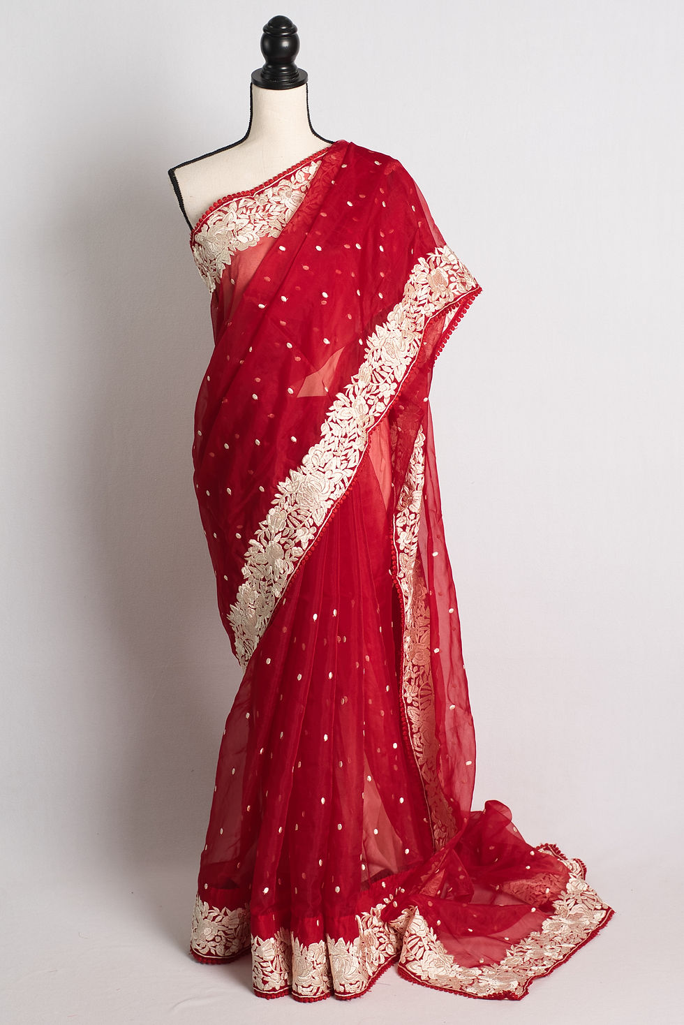 Embroidery Saree: Buy Latest Embroidery Saree Designs | Bengal Looms