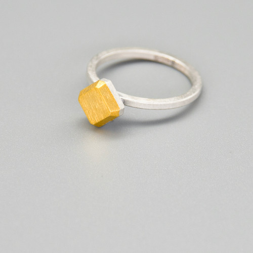 'Gem-metal' Square Keum-boo Rings | Sheng Zhang
