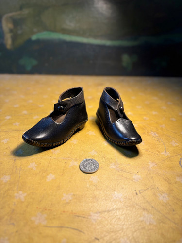 Tiny Antique Clogs | Briggs & Oliver