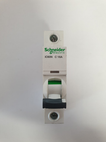 Schneider Circuit Breaker - iC60N C 16A | OE Parts