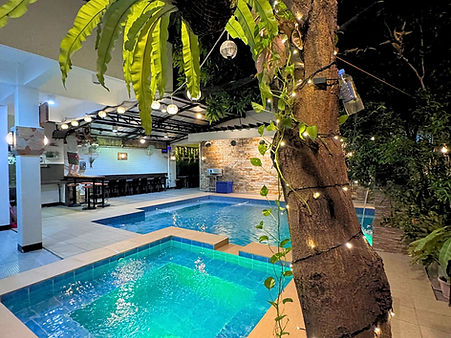 Home Mini Private Pool | MANGO TREE Vacation Home Rental