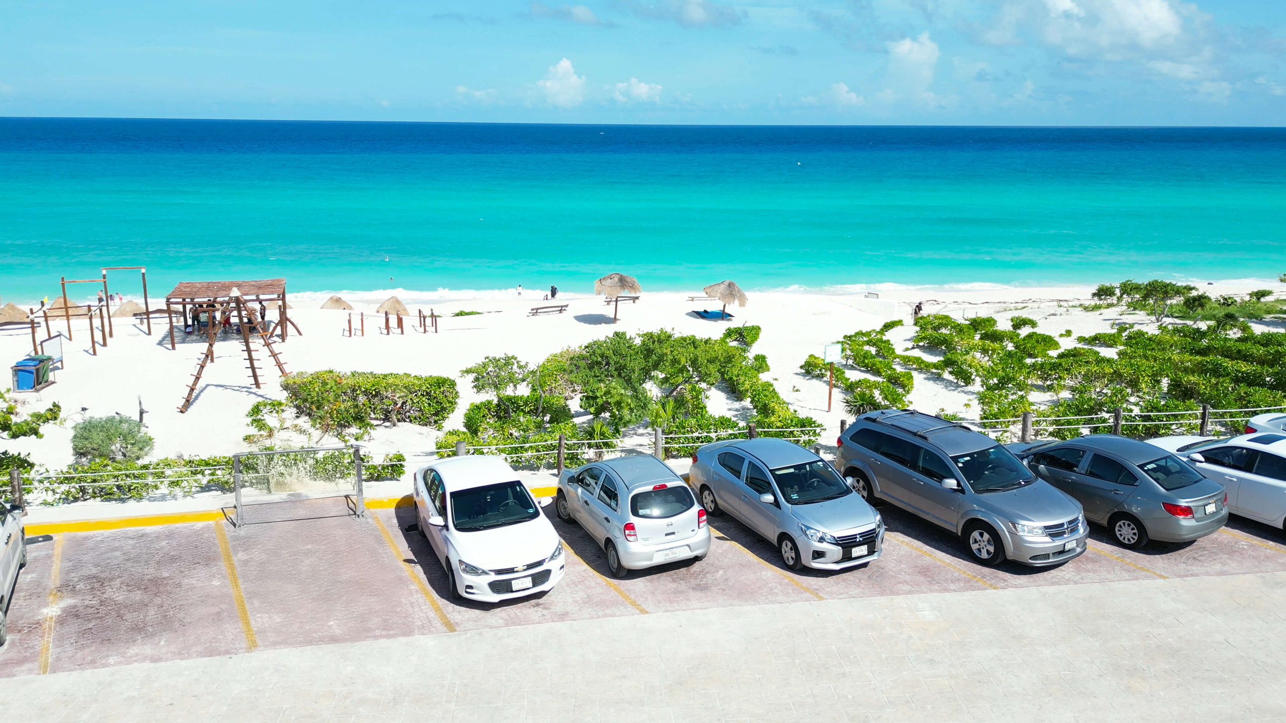 De Viajeros a Amigos: La Historia de iMove Car Rental en Cancún