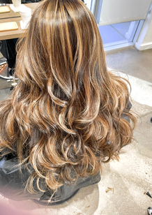 ラスベガス日本人美容師 | Japanese Hair Stylist Emily Ito