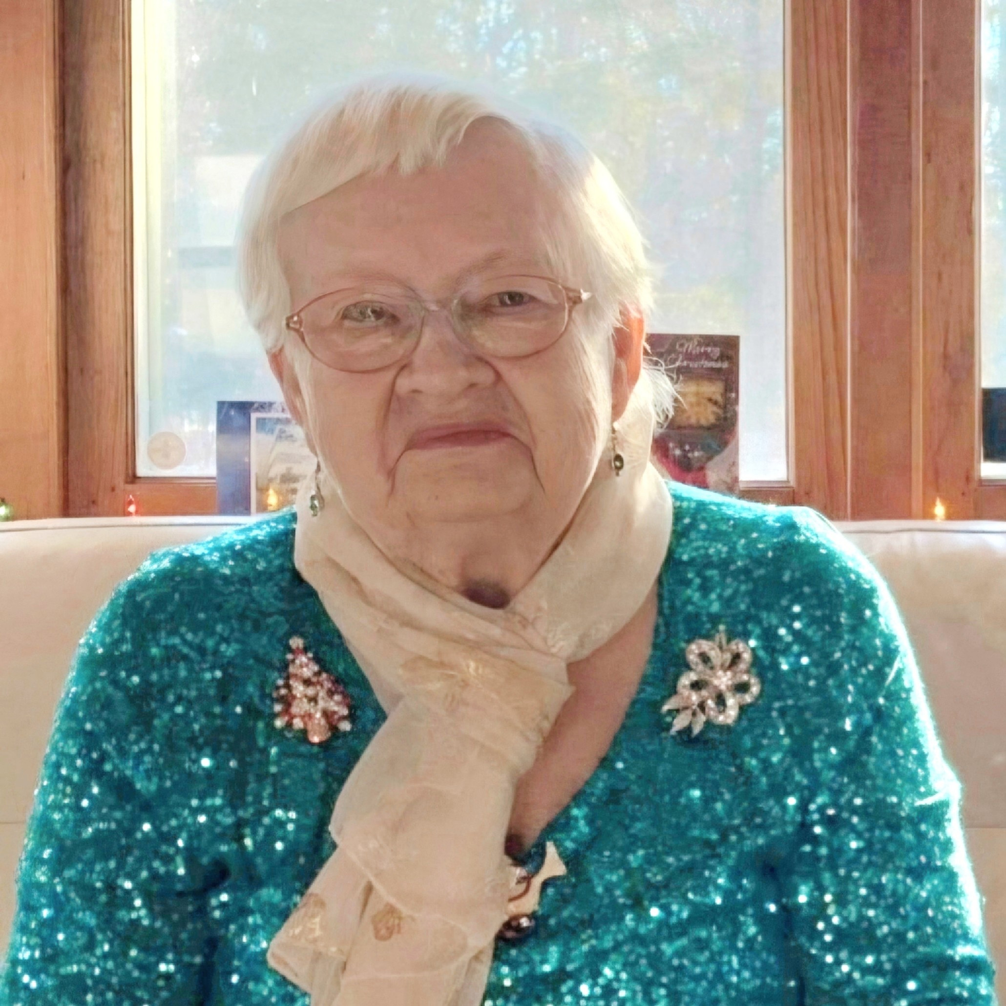 Helena Thiessen | Obituary | Ethical Death Care | Winnipeg