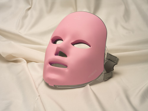 Clinical LED Light Therapy Mask 7 Colors Wireless | Filterless Era