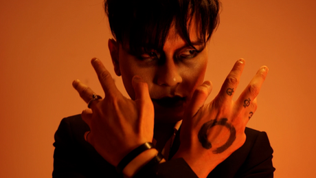 Vicky Hamilton | Manager | Writer