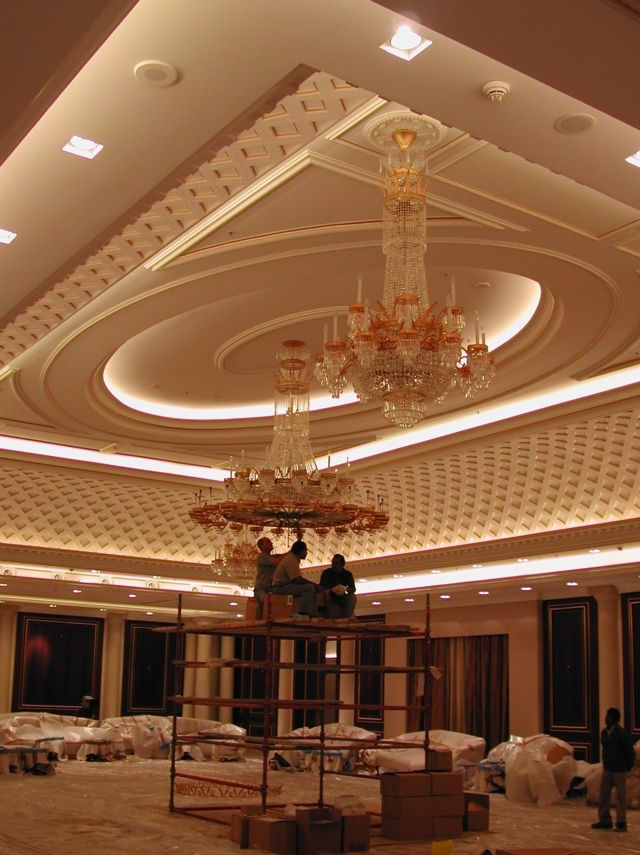 Kristall-Luster | Amiri Flight | königl.Terminal | Kuwait