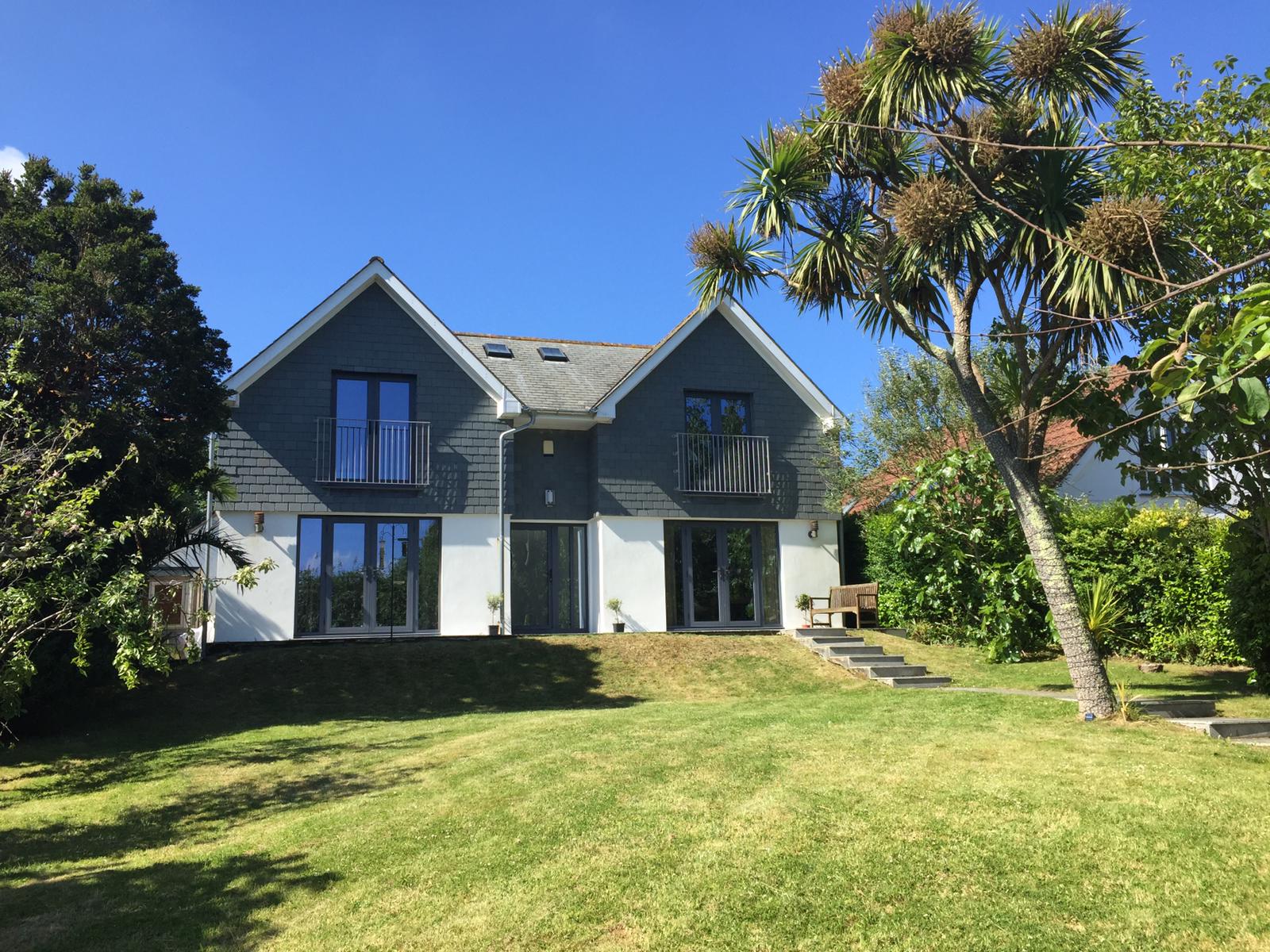 Self Catering Holidays | Coverack, Cornwall | LoveCornwallHolidays