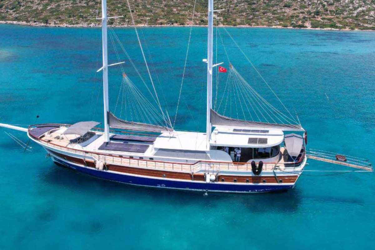 Luxury Yacht Charter | Luxury Gulet 'Baba Can'