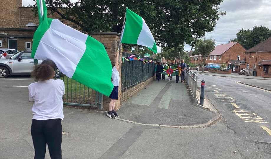 School | Long Knowle Primary School | England