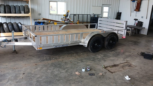 Stronghaul UATS-82x14-DR Rail Side Trailer with Ramp Gates ...