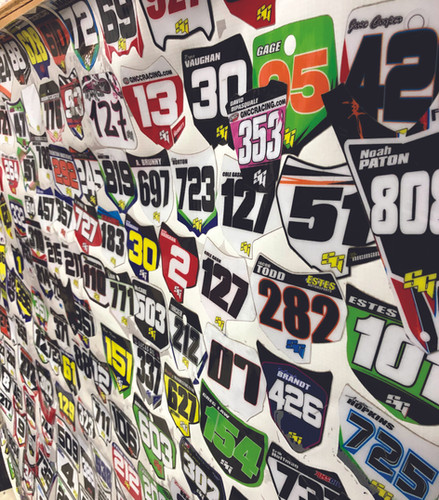 Mini Plates | Spider Graphix