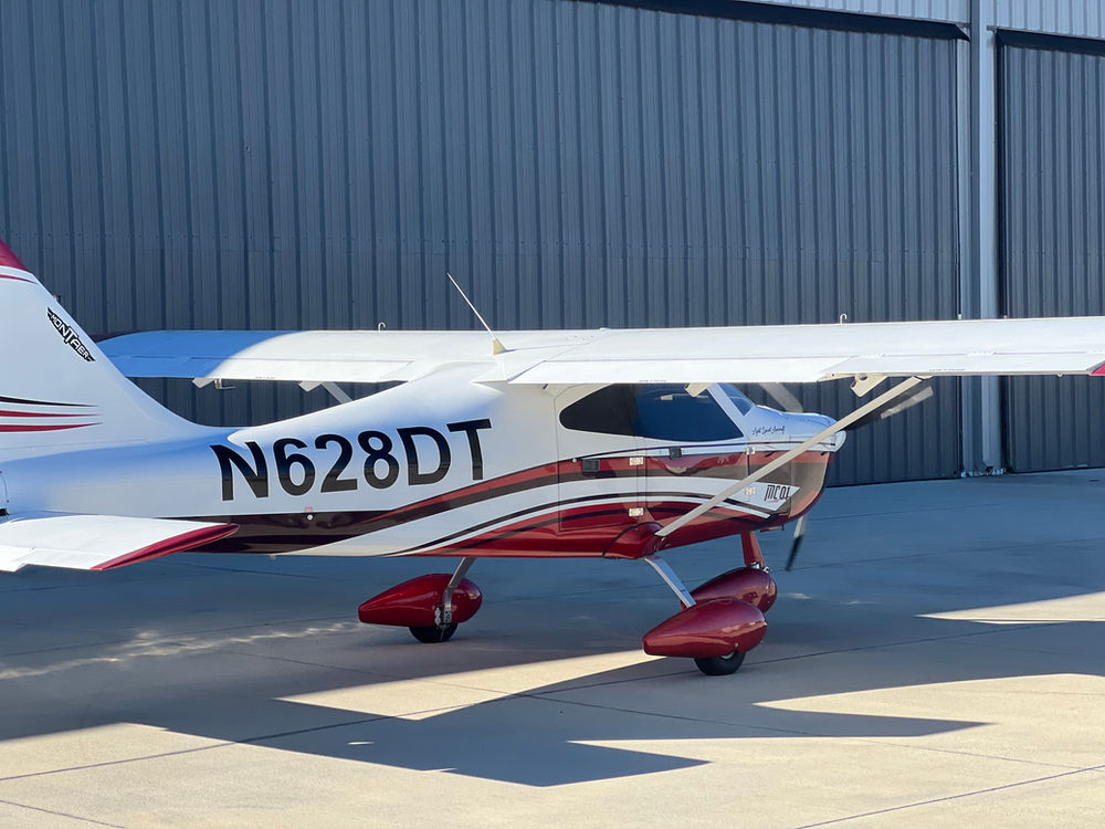 BEAUTIFULLY BUILT: MONTAER MC01 - The Airframe