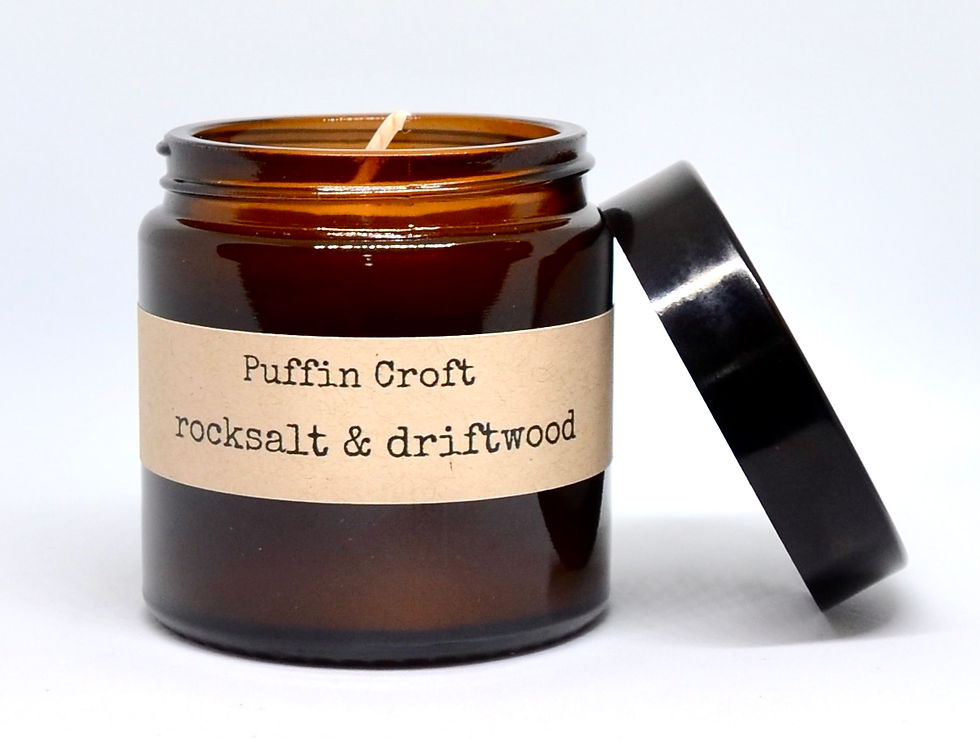 Small candle: rock salt & driftwood | puffincroft