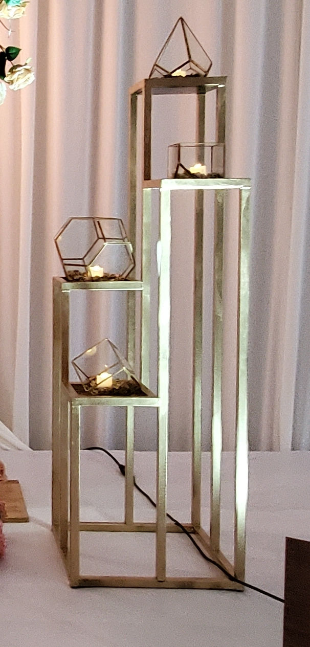 Harlow Multi-Stand | B&B