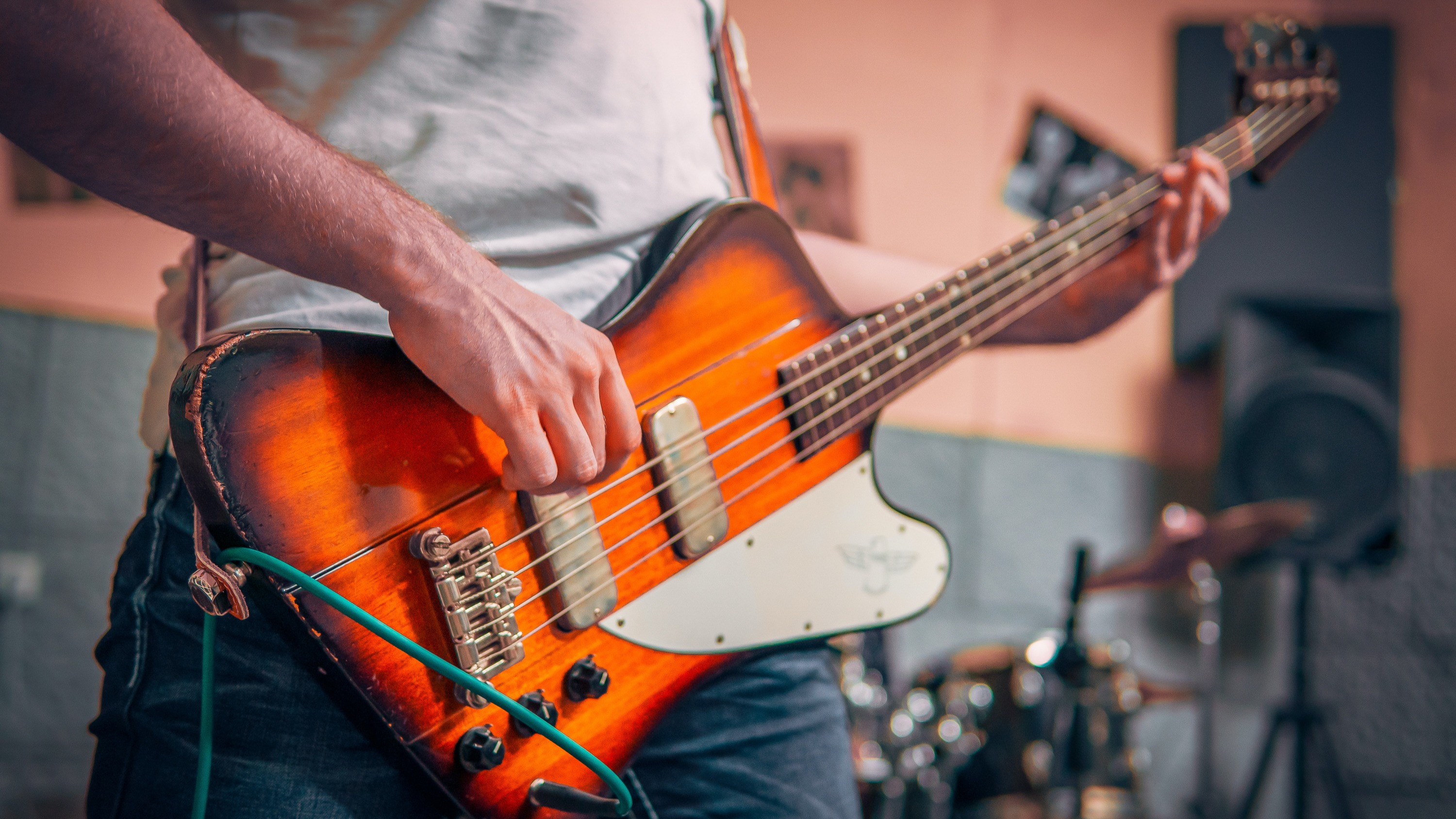 Wunderbar E Bass Kaufen Bildernull