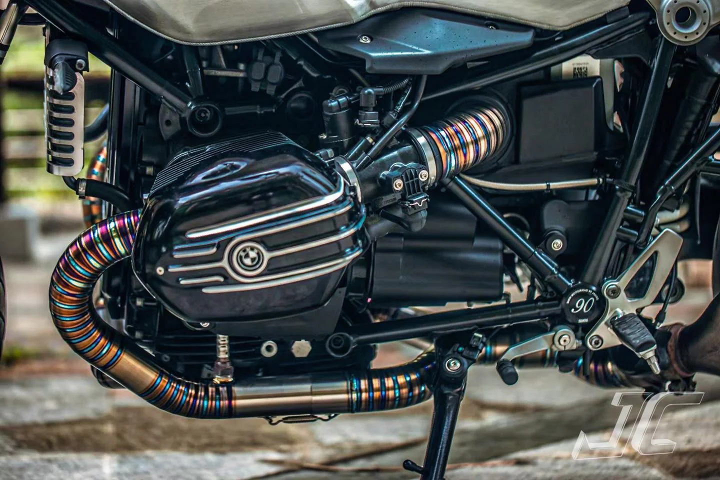 BMW RnineT Titanium Intake Manifold Cover | Blackbird Moto New