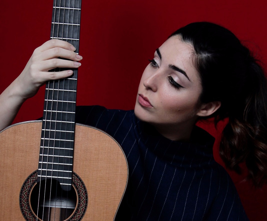 andreagonzalezguitar | Contact