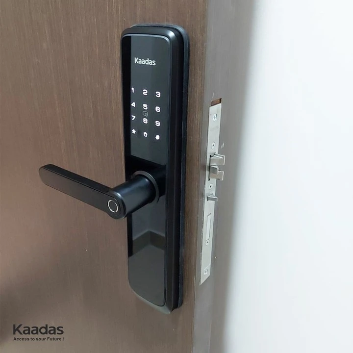 KAADAS L7-5 BLACK LEVER SMART LOCK | Dober Smart Lock