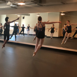 Adult ballet & pointe classes
