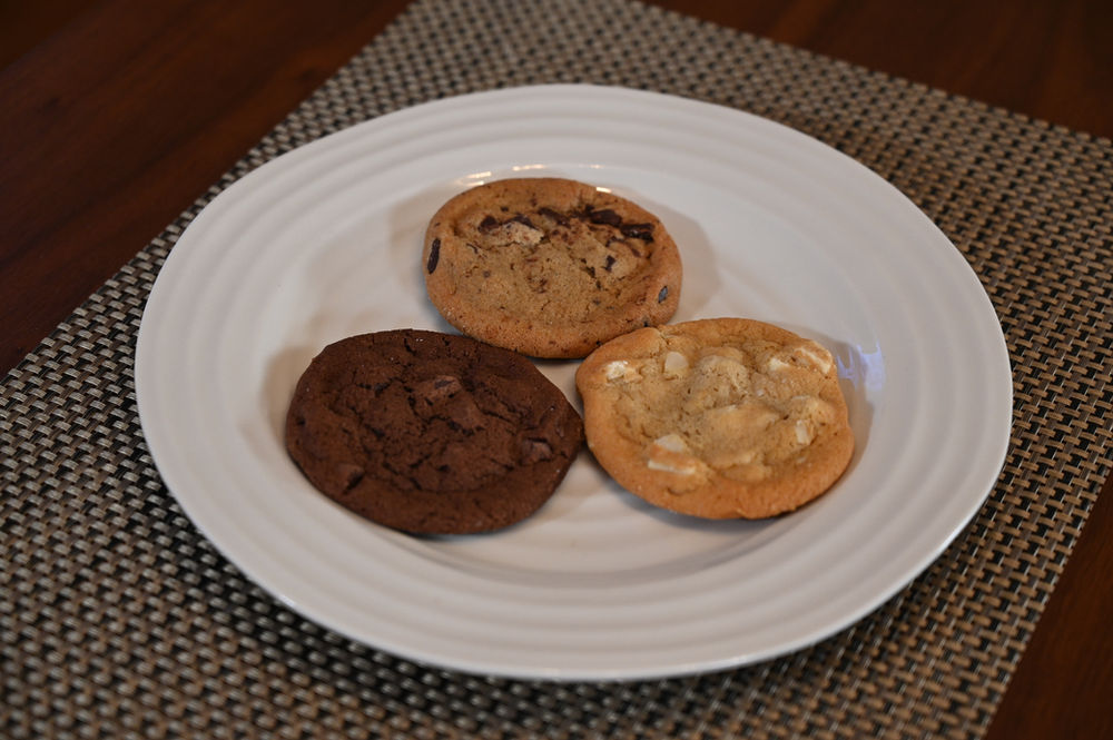 Costco Kirkland Signature Chocolate Lover's Cookie Pack Review
